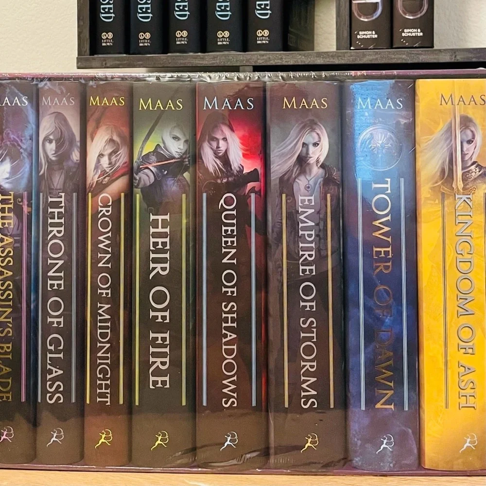Out of Print | Accents | Oop Og Throne Of Glass Series Box Set ...